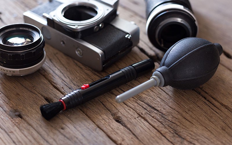The Best Camera Lens Cleaning Kit for Travel | Dinamicostudio